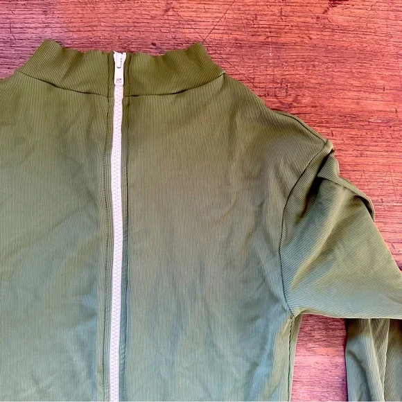 ACACIA Ehukai full piece green ribbed size XL